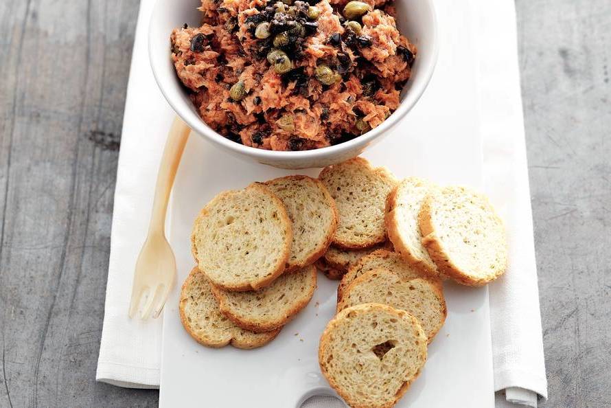 Tuna tapenade with tomato - Recipe Guide
